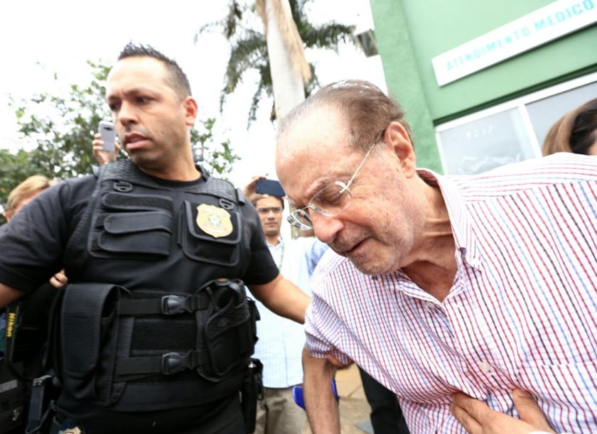 Maluf divide cela com dois traficantes e chefe da Máfia dos Concursos ...