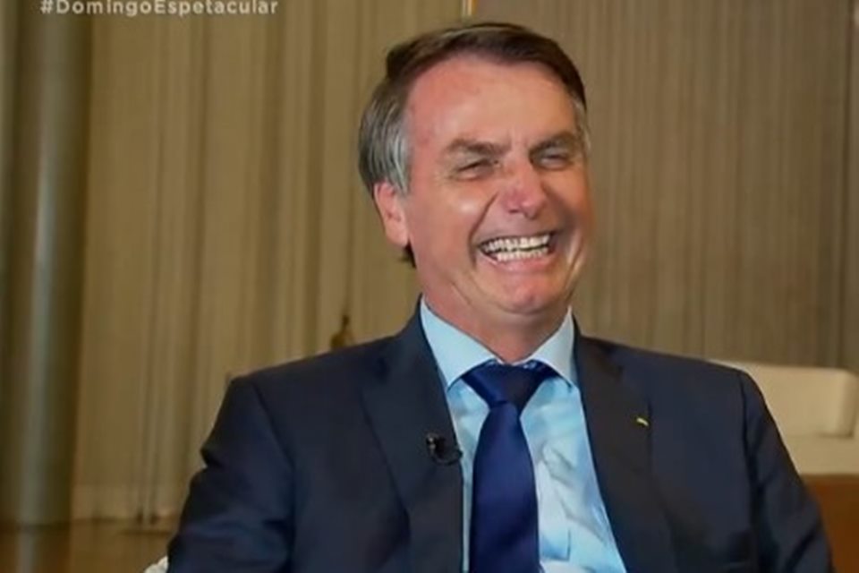 PF trabalha com liberdade, diz Bolsonaro após rir de operação contra ...
