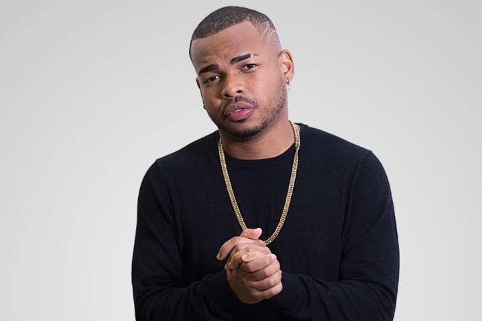 Cristian Bell mostra rotina em bairro popular de Salvador e bomba na ...