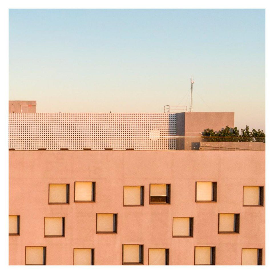 Rooftop do B Hotel é aposta para curtir pôr do sol e bons drinques ...