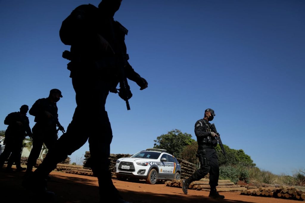 Vizinhos se mobilizam para encontrar Cleonice nos arredores do Incra 9 ...