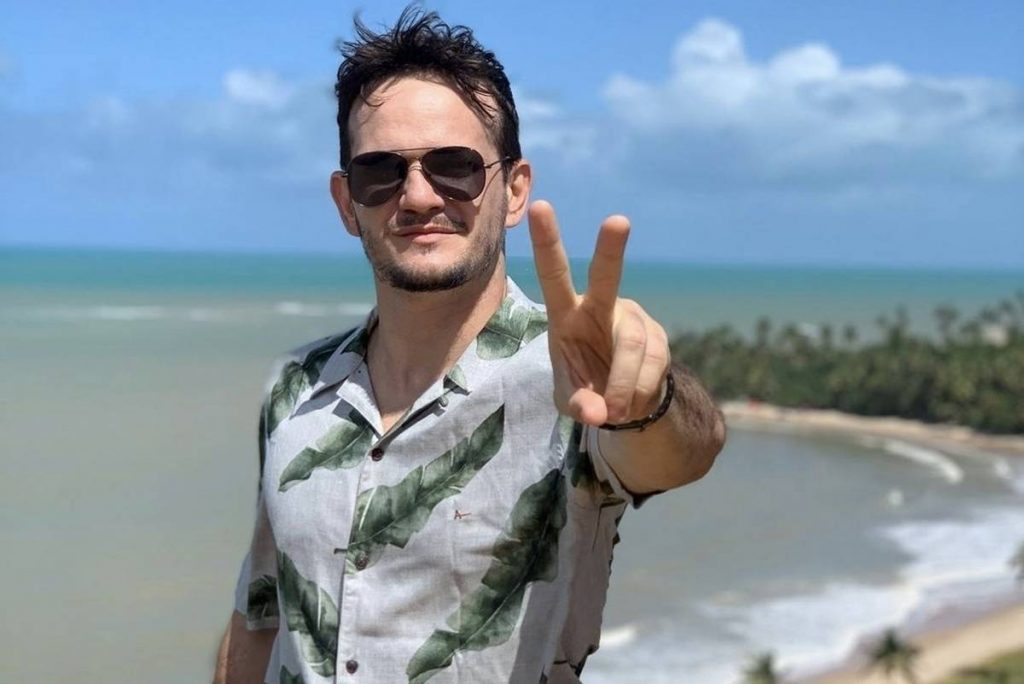 Retiro religioso? Padre Patrick comenta sobre monotonia e paz do BBB22 ...