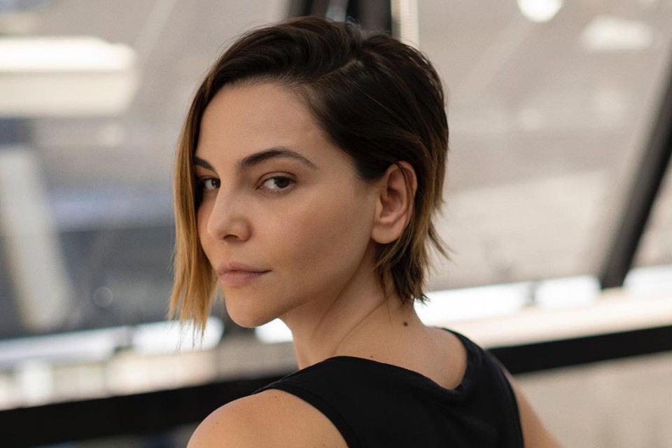 Tainá Müller revela diferenças com a protagonista de Bom Dia, Verônica ...