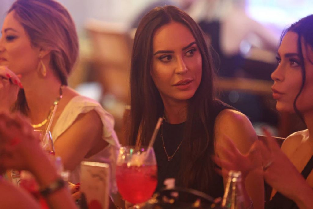 Carol Kalil celebra aniversário com amigas no badalado complexo Maaya ...