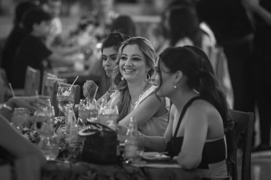 Carol Kalil celebra aniversário com amigas no badalado complexo Maaya ...