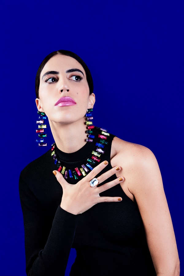 Thai de Melo e Abi Project ressignificam o termo “baranga” em collab ...