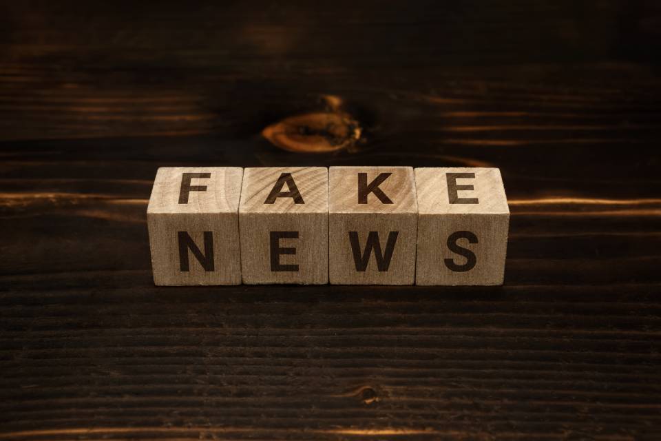 Fake news e seus autores | Metrópoles