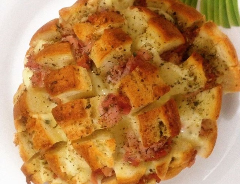 Aprenda a fazer um delicioso pão de pepperoni na air fryer | Metrópoles