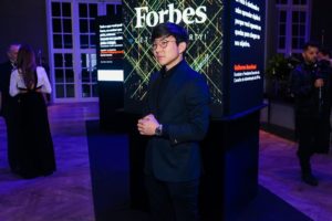 Forbes Brasil celebra 10 anos em baile prestigiado por celebridades ...
