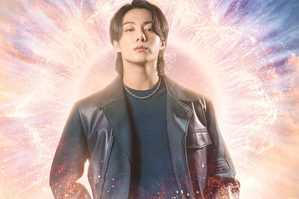 Mesmo criticado, Jung Kook, do BTS, cantará música inédita no Catar ...