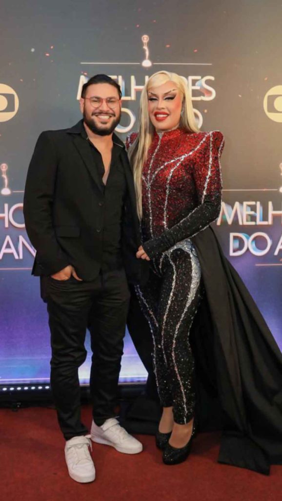 Gloria Groove apresenta o marido pela primeira vez na TV e choca Huck ...