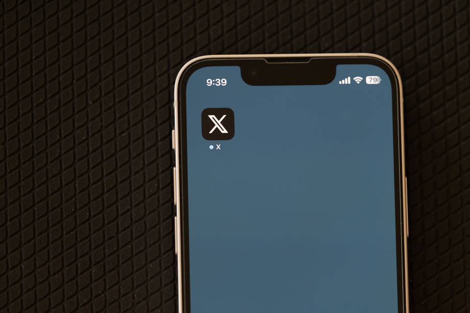 O que fazer com o X, ex-Twitter? | Metrópoles