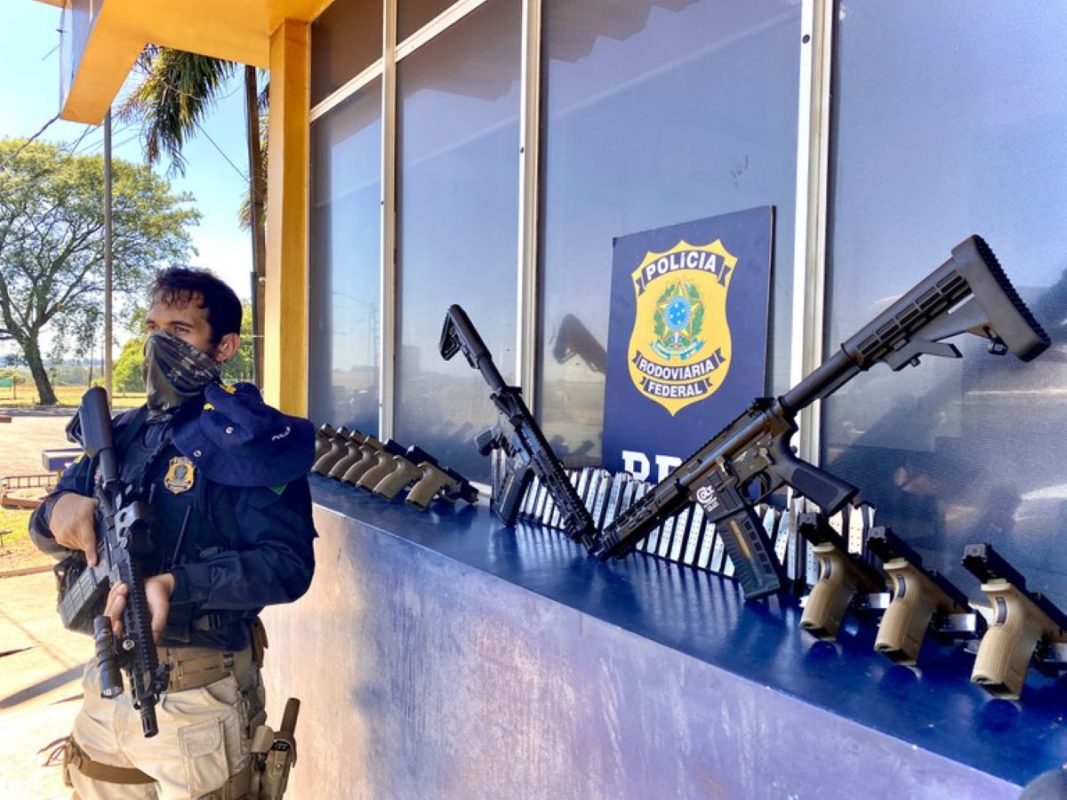 Polícia Federal compra R$ 40 milhões em fuzis para snipers; veja armas ...