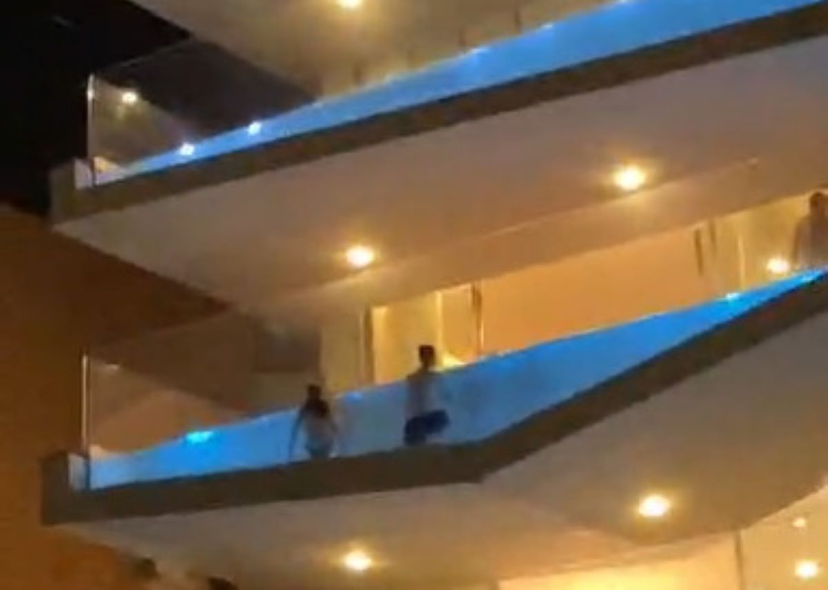 “Achei que fosse led”: piscina em sacada de prédio chama atenção em SP ...